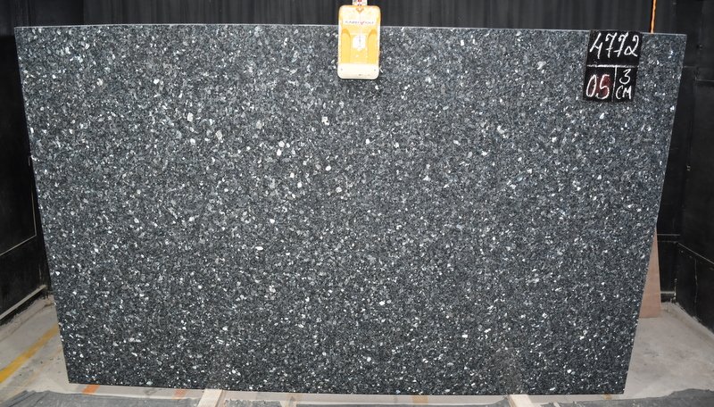 DEALS OF THE MONTH - United Stone Internacional